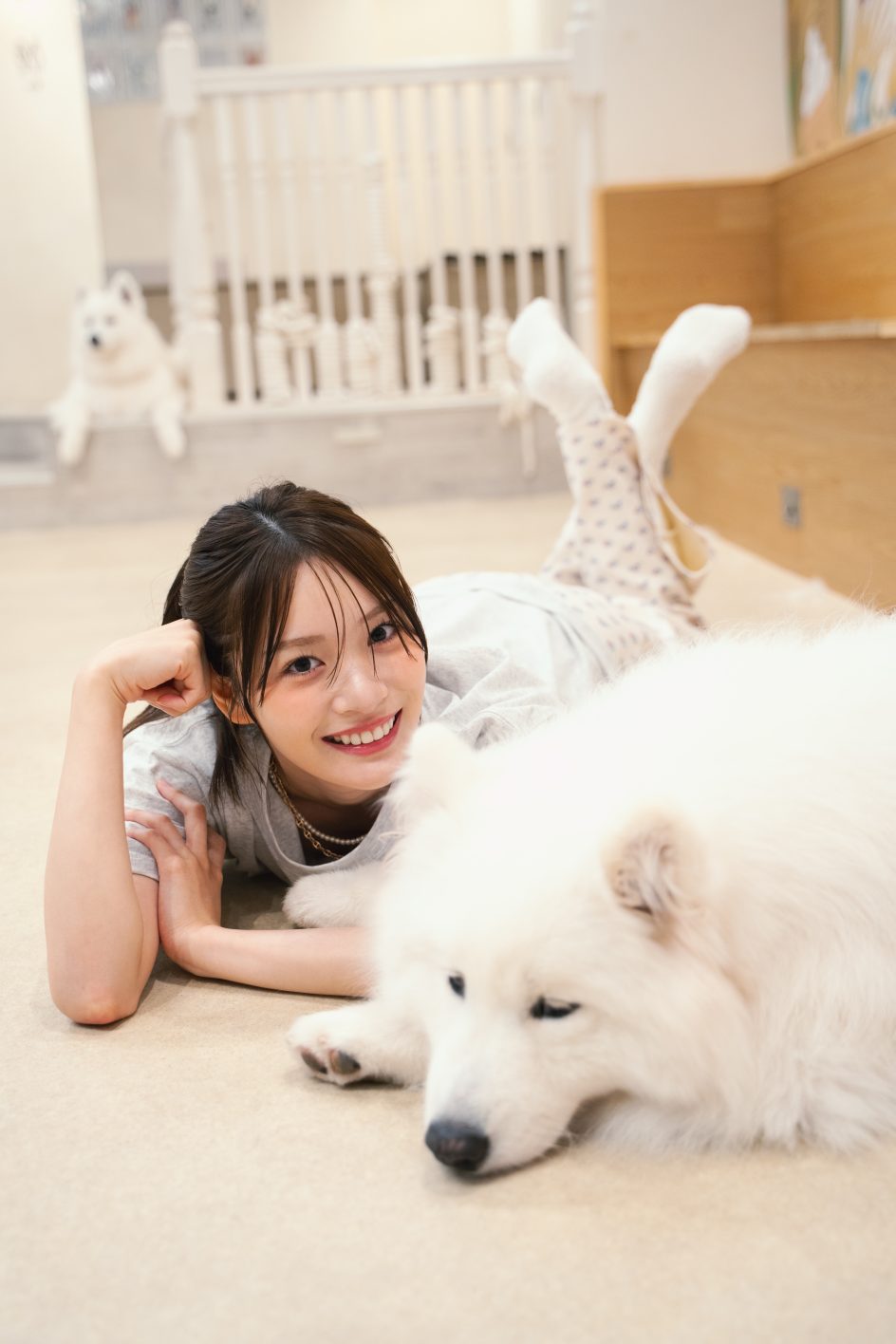 真っ白なふわふわに包まれて。サモエドカフェmoffu FREAK’S STORE コラボレーション | EDITED | FREAK MAG.